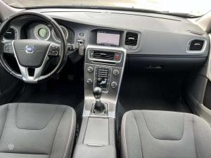 Pelēks Volvo V60 2011 Kazlų Rūda, ar dzinēja tilpumu 1.98 L un nobraukumu 318 tūkst. km par 5000 €, foto 14 vietnē AUTOMOTO.COM.LV