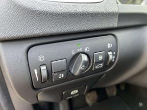 Pelēks Volvo V60 2011 Kazlų Rūda, ar dzinēja tilpumu 1.98 L un nobraukumu 318 tūkst. km par 5000 €, foto 20 vietnē AUTOMOTO.COM.LV