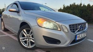 Pelēks Volvo V60 2011 Šauļi, ar dzinēja tilpumu 1.56 L un nobraukumu 313 tūkst. km par 4000 €, foto  vietnē AUTOMOTO.COM.LV