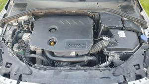 Pelēks Volvo V60 2011 Šauļi, ar dzinēja tilpumu 1.56 L un nobraukumu 313 tūkst. km par 4000 €, foto 14 vietnē AUTOMOTO.COM.LV