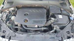 Pelēks Volvo V60 2011 Šauļi, ar dzinēja tilpumu 1.56 L un nobraukumu 313 tūkst. km par 4000 €, foto 23 vietnē AUTOMOTO.COM.LV