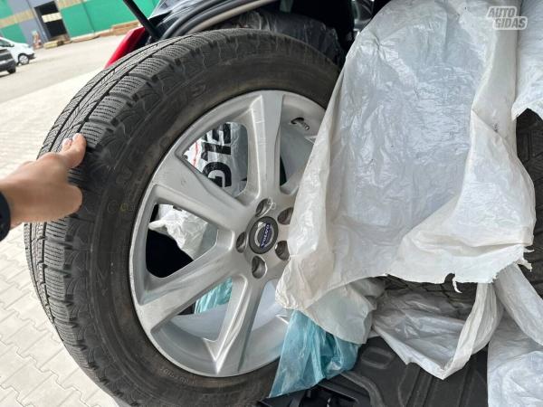 Pelēks Volvo V60 2011 Klaipėda, ar dzinēja tilpumu 2.00 L un nobraukumu 260 tūkst. km par 4900 €, foto 10 vietnē AUTOMOTO.COM.LV