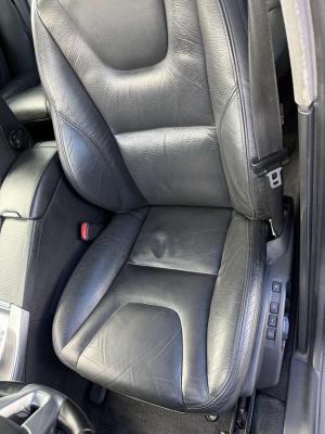 Grey Volvo V60 2011 in Raseiniai, with an engine capacity of 2.40 L and mileage of 283 thousand km for 5150 €, photo 43 on AUTOMOTO.COM.LV