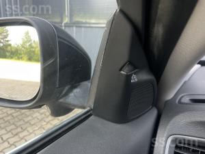 Grey Volvo V60 2011 in Riga, with an engine capacity of 2.00 L and mileage of 301 thousand km for 5900 €, photo 17 on AUTOMOTO.COM.LV