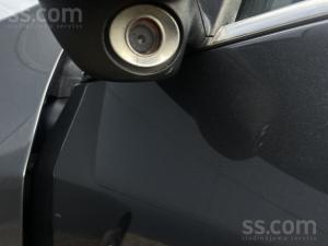 Grey Volvo V60 2011 in Riga, with an engine capacity of 2.00 L and mileage of 301 thousand km for 5900 €, photo 18 on AUTOMOTO.COM.LV