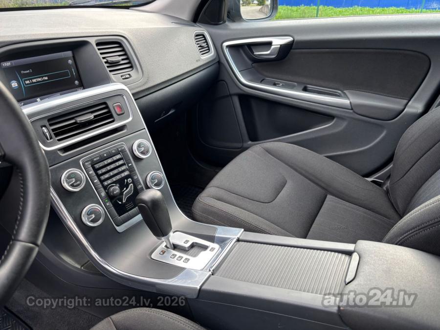 Серый Вольво B60 2011 в Пайде, объемом двигателя 2.00 л и пробегом 326 тыс. км за 5790 €, фото 13 на AUTOMOTO.COM.LV