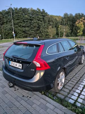 Серый Вольво B60 2011 в Таллин, объемом двигателя 2.00 л и пробегом 300 тыс. км за 5500 €, фото 6 на AUTOMOTO.COM.LV