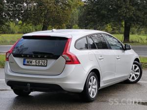 Серый Вольво B60 2011 в Огре, объемом двигателя 2.00 л и пробегом 436 тыс. км за 3950 €, фото 9 на AUTOMOTO.COM.LV