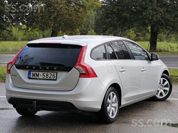 Вольво B60 2011 в Огре на AUTOMOTO.COM.LV Серый Вольво B60 2011 в Огре, объемом двигателя 2.00 л и пробегом 436 тыс. км за 3950 €, фото 9 на AUTOMOTO.COM.LV