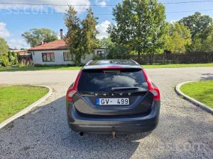 Pelēks Volvo V60 2011 Ventspils, ar dzinēja tilpumu 2.00 L un nobraukumu 375 tūkst. km par 4200 €, foto 8 vietnē AUTOMOTO.COM.LV