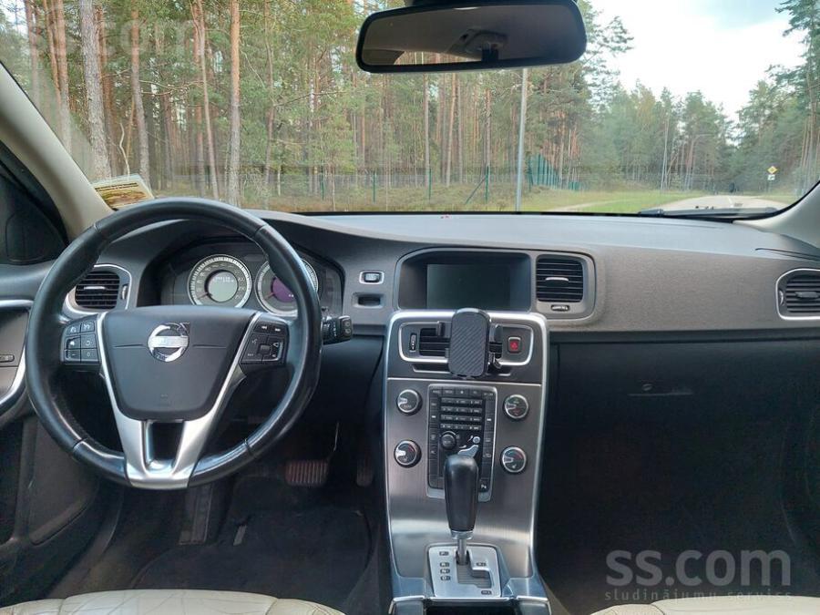 Серый Вольво B60 2011 в Рига, объемом двигателя 2.00 л и пробегом 300 тыс. км за 3850 €, фото 17 на AUTOMOTO.COM.LV