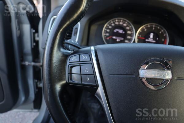 Grey Volvo V60 2011 in Riga, with an engine capacity of 2.00 L and mileage of 0 thousand km for 4490 €, photo 11 on AUTOMOTO.COM.LV