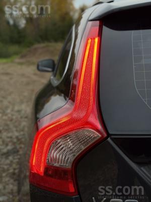 Pelēks Volvo V60 2011 Cēsis, ar dzinēja tilpumu 2.00 L un nobraukumu 0 tūkst. km par 5150 €, foto 22 vietnē AUTOMOTO.COM.LV