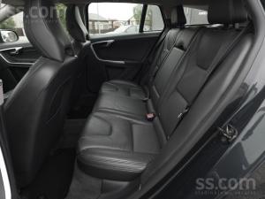 Pelēks Volvo V60 2012 Liepāja, ar dzinēja tilpumu 1.60 L un nobraukumu 0 tūkst. km par 6995 €, foto 13 vietnē AUTOMOTO.COM.LV