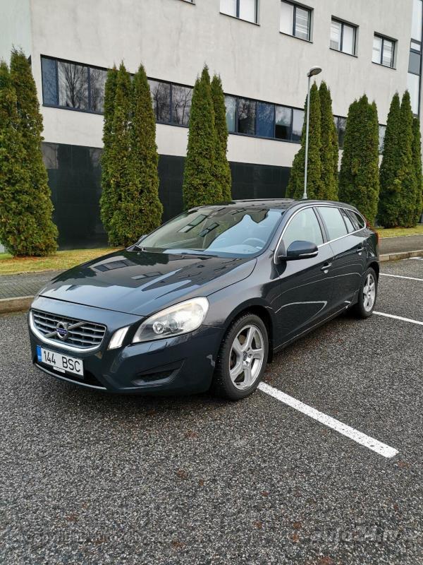 Grey Volvo V60 2012 in Tartu, with an engine capacity of 2.00 L and mileage of 299 thousand km for 6200 €, photo 1 on AUTOMOTO.COM.LV