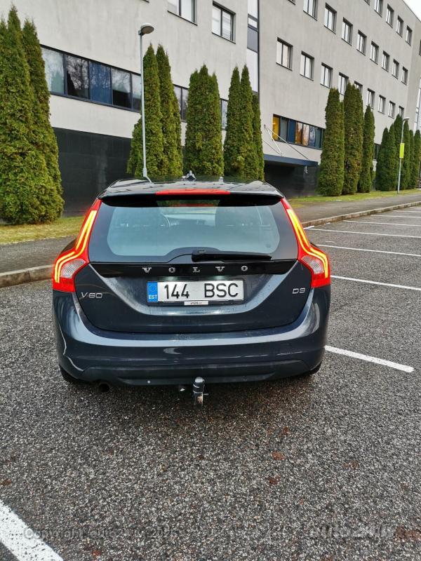 Grey Volvo V60 2012 in Tartu, with an engine capacity of 2.00 L and mileage of 299 thousand km for 6200 €, photo 5 on AUTOMOTO.COM.LV