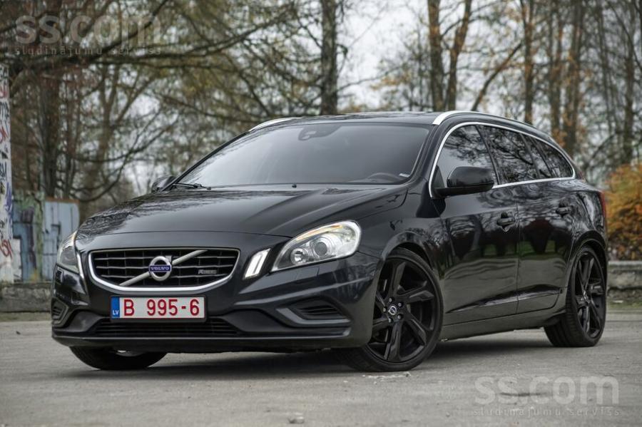 Pelēks Volvo V60 2012 Jūrmala, ar dzinēja tilpumu 2.40 L un nobraukumu 0 tūkst. km par 8590 €, foto 2 vietnē AUTOMOTO.COM.LV