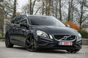 Pelēks Volvo V60 2012 Jūrmala, ar dzinēja tilpumu 2.40 L un nobraukumu 0 tūkst. km par 8590 €, foto 5 vietnē AUTOMOTO.COM.LV