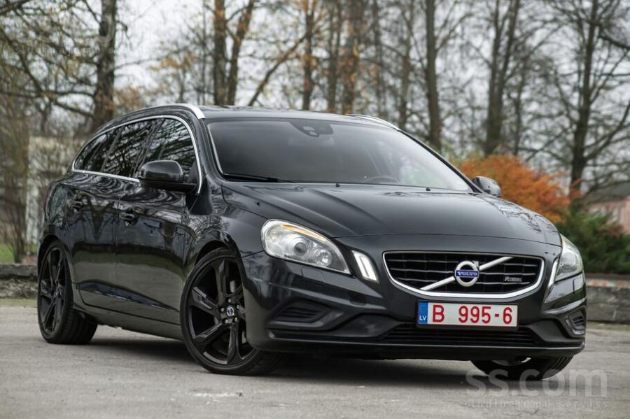 Pelēks Volvo V60 2012 Jūrmala, ar dzinēja tilpumu 2.40 L un nobraukumu 0 tūkst. km par 8590 €, foto 5 vietnē AUTOMOTO.COM.LV