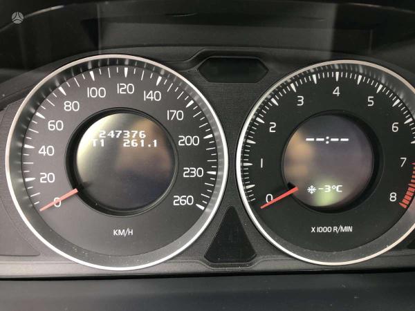 Серый Вольво B60 2012 в Клайпеда, объемом двигателя 1.60 л и пробегом 247 тыс. км за 4800 €, фото 11 на AUTOMOTO.COM.LV