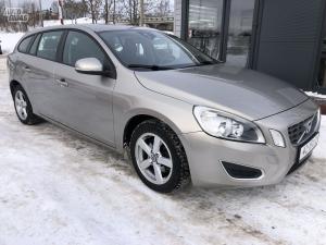 Grey Volvo V60 2012 in Klaipeda, with an engine capacity of 1.60 L and mileage of 247 thousand km for 4800 €, photo 2 on AUTOMOTO.COM.LV