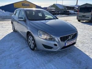 Grey Volvo V60 2012 in Taurage, with an engine capacity of 1.56 L and mileage of 253 thousand km for 3200 €, photo  on AUTOMOTO.COM.LV