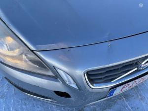 Grey Volvo V60 2012 in Taurage, with an engine capacity of 1.56 L and mileage of 253 thousand km for 3200 €, photo 3 on AUTOMOTO.COM.LV