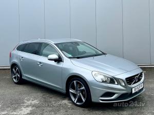 Pelēks Volvo V60 2012 Tallina, ar dzinēja tilpumu 2.40 L un nobraukumu 212 tūkst. km par 7999 €, foto 5 vietnē AUTOMOTO.COM.LV