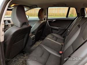 Серый Вольво B60 2012 в Таллин, объемом двигателя 1.60 л и пробегом 133 тыс. км за 5900 €, фото 14 на AUTOMOTO.COM.LV