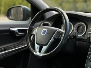 Grey Volvo V60 2012 in Riga, with an engine capacity of 2.00 L and mileage of 299 thousand km for 6350 €, photo 18 on AUTOMOTO.COM.LV