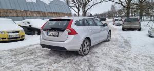 Серый Вольво B60 2012 в Валмиера, объемом двигателя 2.00 л и пробегом 344 тыс. км за 5100 €, фото 4 на AUTOMOTO.COM.LV