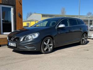 Grey Volvo V60 2012 in Riga, with an engine capacity of 2.00 L and mileage of 237 thousand km for 7490 €, photo 4 on AUTOMOTO.COM.LV