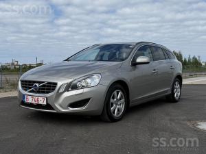 Серый Вольво B60 2012 в Лиепая, объемом двигателя 2.00 л и пробегом 253 тыс. км за 6900 €, фото  на AUTOMOTO.COM.LV