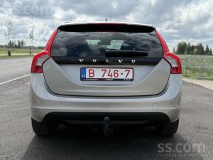 Серый Вольво B60 2012 в Лиепая, объемом двигателя 2.00 л и пробегом 253 тыс. км за 6900 €, фото 9 на AUTOMOTO.COM.LV
