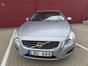 Pelēks Volvo V60 2012 Kauņa, ar dzinēja tilpumu 1.56 L un nobraukumu 230 tūkst. km par 4700 €, foto 6 vietnē AUTOMOTO.COM.LV