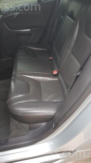 Pelēks Volvo V60 2012 Rīga, ar dzinēja tilpumu 1.60 L un nobraukumu 197 tūkst. km par 5300 €, foto 12 vietnē AUTOMOTO.COM.LV