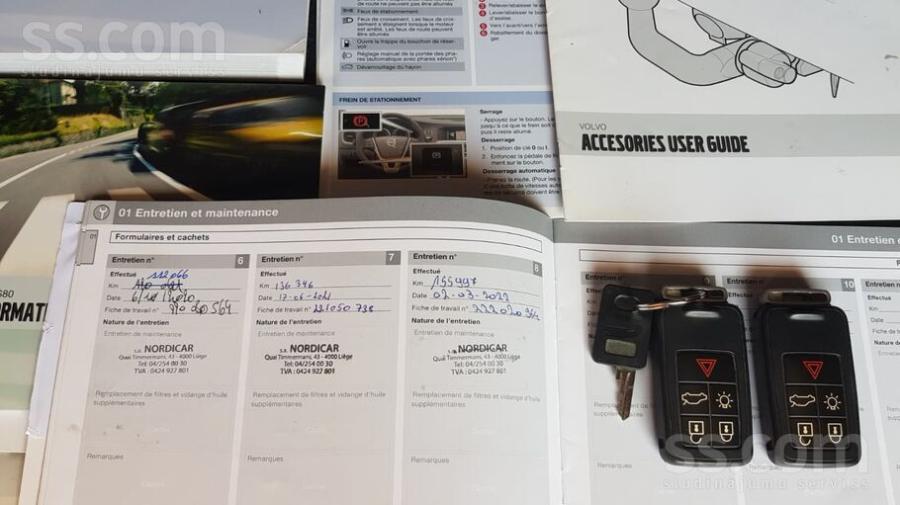 Pelēks Volvo V60 2012 Rīga, ar dzinēja tilpumu 1.60 L un nobraukumu 197 tūkst. km par 5300 €, foto 23 vietnē AUTOMOTO.COM.LV