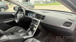Серый Вольво B60 2012 в Лиепая, объемом двигателя 2.40 л и пробегом 334 тыс. км за 8250 €, фото 27 на AUTOMOTO.COM.LV