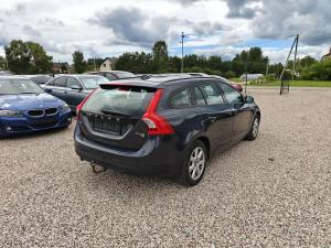 Grey Volvo V60 2012 in Vilnius, with an engine capacity of 1.56 L and mileage of 249 thousand km for 3750 €, photo 6 on AUTOMOTO.COM.LV