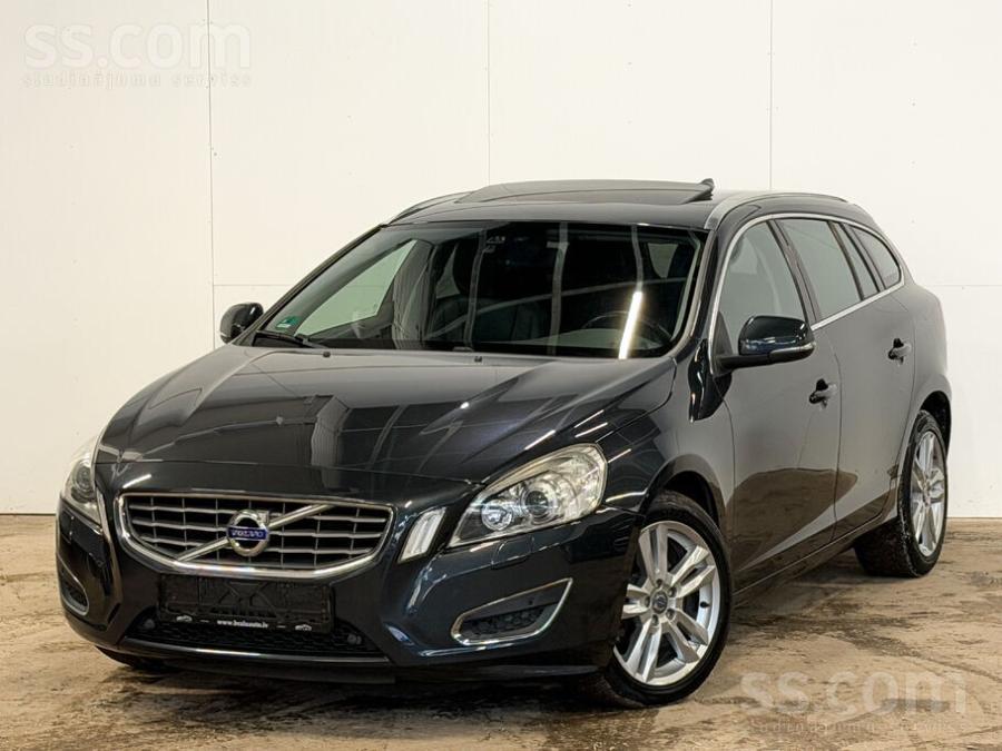 Pelēks Volvo V60 2012 Jūrmala, ar dzinēja tilpumu 2.00 L un nobraukumu 332 tūkst. km par 6495 €, foto 1 vietnē AUTOMOTO.COM.LV