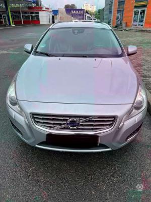Grey Volvo V60 2012 in Vilnius, with an engine capacity of 1.98 L and mileage of 248 thousand km for 7400 €, photo  on AUTOMOTO.COM.LV