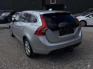 Grey Volvo V60 2012 in Kaunas, with an engine capacity of 1.56 L and mileage of 288 thousand km for 4950 €, photo 9 on AUTOMOTO.COM.LV