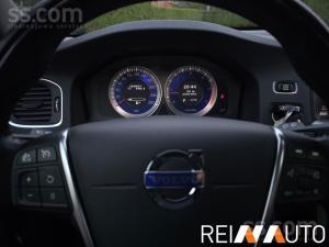 Pelēks Volvo V60 2012 Rīga, ar dzinēja tilpumu 2.00 L un nobraukumu 390 tūkst. km par 6350 €, foto 26 vietnē AUTOMOTO.COM.LV