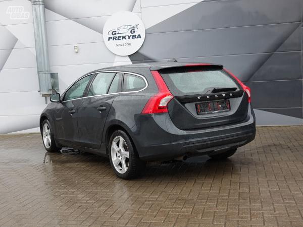 Grey Volvo V60 2012 in Ramuciai, with an engine capacity of 1.60 L and mileage of 219 thousand km for 5450 €, photo 7 on AUTOMOTO.COM.LV