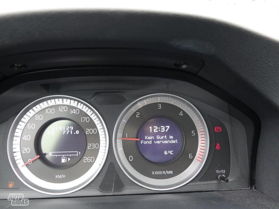 Grey Volvo V60 2012 in Ramuciai, with an engine capacity of 1.60 L and mileage of 219 thousand km for 5450 €, photo 14 on AUTOMOTO.COM.LV