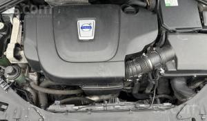 Pelēks Volvo V60 2012 Rīga, ar dzinēja tilpumu 2.00 L un nobraukumu 0 tūkst. km par 4200 €, foto 15 vietnē AUTOMOTO.COM.LV
