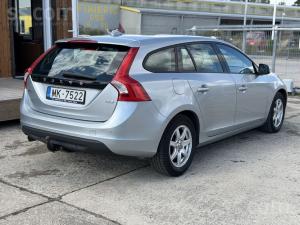 Grey Volvo V60 2012 in Riga, with an engine capacity of 2.00 L and mileage of 267 thousand km for 4700 €, photo 17 on AUTOMOTO.COM.LV