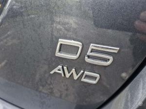 Pelēks Volvo V60 2012 Viļņa, ar dzinēja tilpumu 2.40 L un nobraukumu 213 tūkst. km par 6999 €, foto 11 vietnē AUTOMOTO.COM.LV