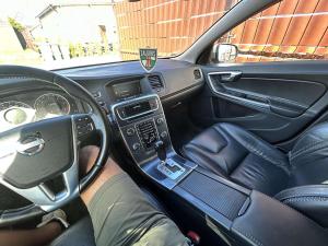 Серый Вольво B60 2012 в Каунас, объемом двигателя 1.98 л и пробегом 336 тыс. км за 5500 €, фото 13 на AUTOMOTO.COM.LV