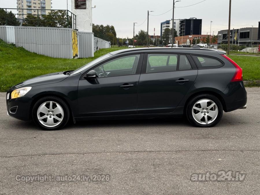 Серый Вольво B60 2012 в Таллин, объемом двигателя 1.60 л и пробегом 336 тыс. км за 3690 €, фото 3 на AUTOMOTO.COM.LV